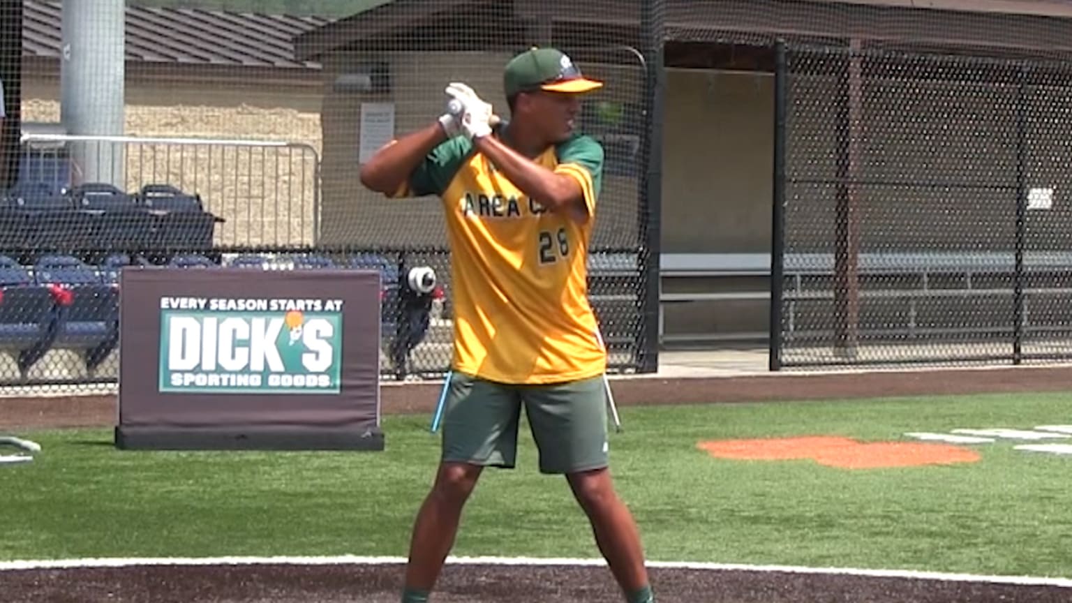 Draft Report: Lonnie White Jr., HS outfielder | 05/15/2021 | MLB.com