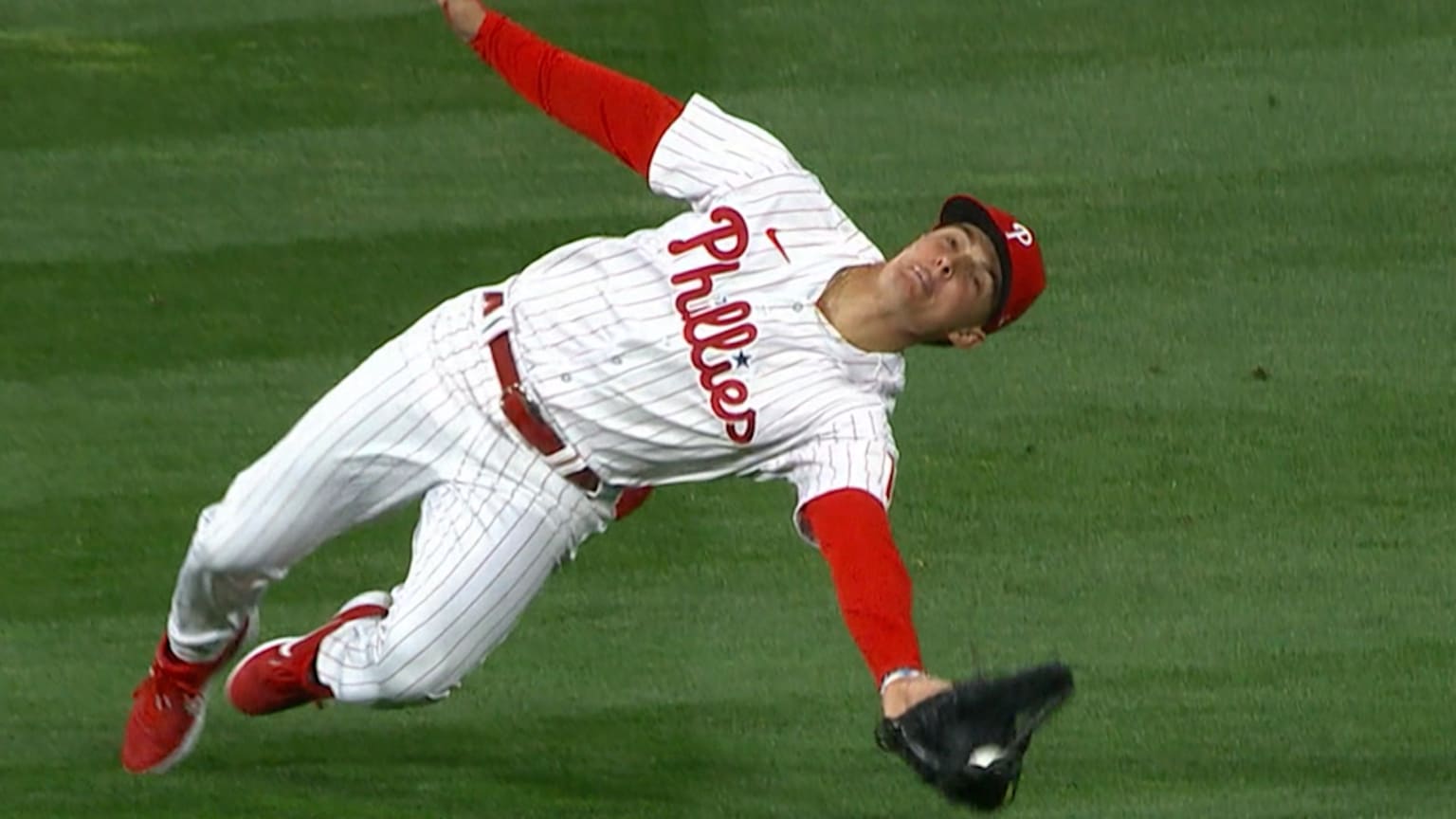 Moniak goes on an adventure to make a nice grab | 04/19/2021 ...