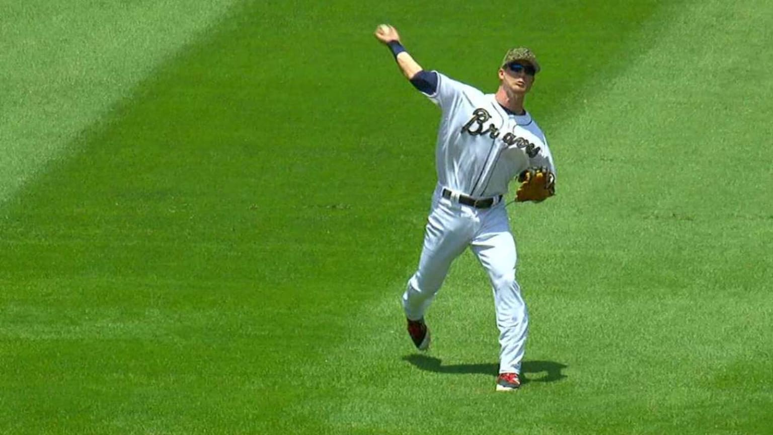 Beckham's great play in the 2nd | 05/30/2016 | Atlanta Braves
