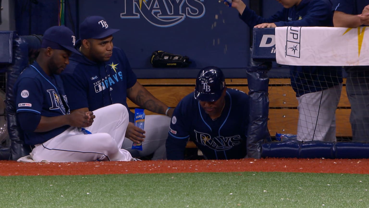 BOS@TB: Rays coach Timmons gets seeds shower | 09/23/2019 | Tampa Bay Rays