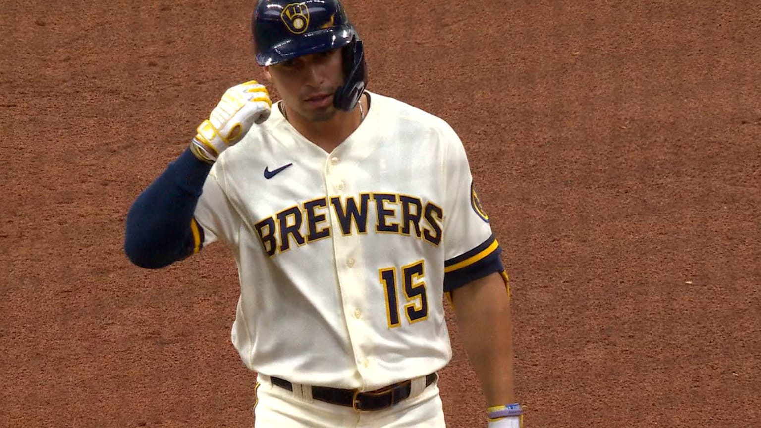 Tyrone Taylor lines an RBI single to left field | 05/18/2022 ...