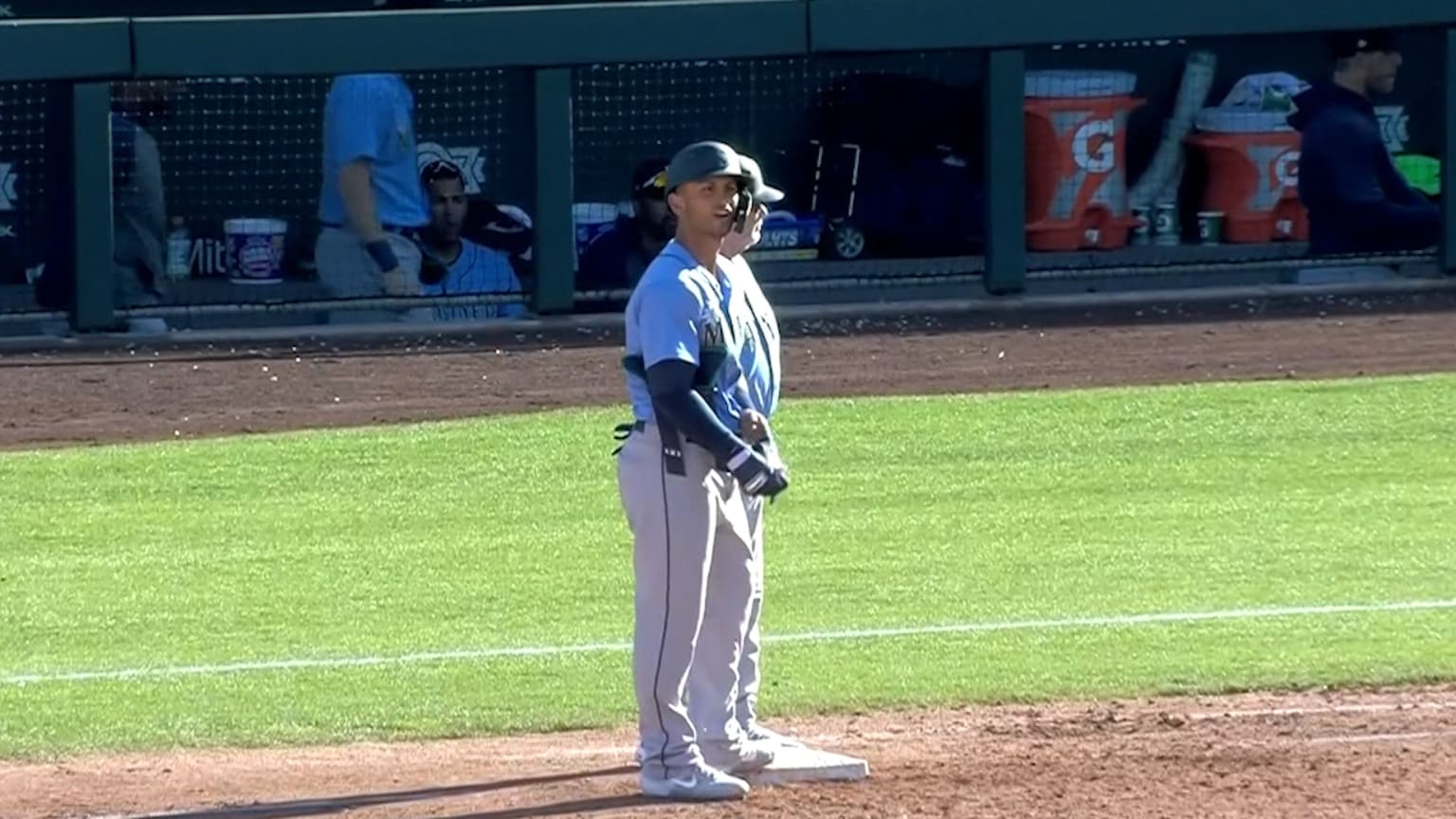 Tim Lopes grounds an RBI single into right field | 03/01/2020 | New ...