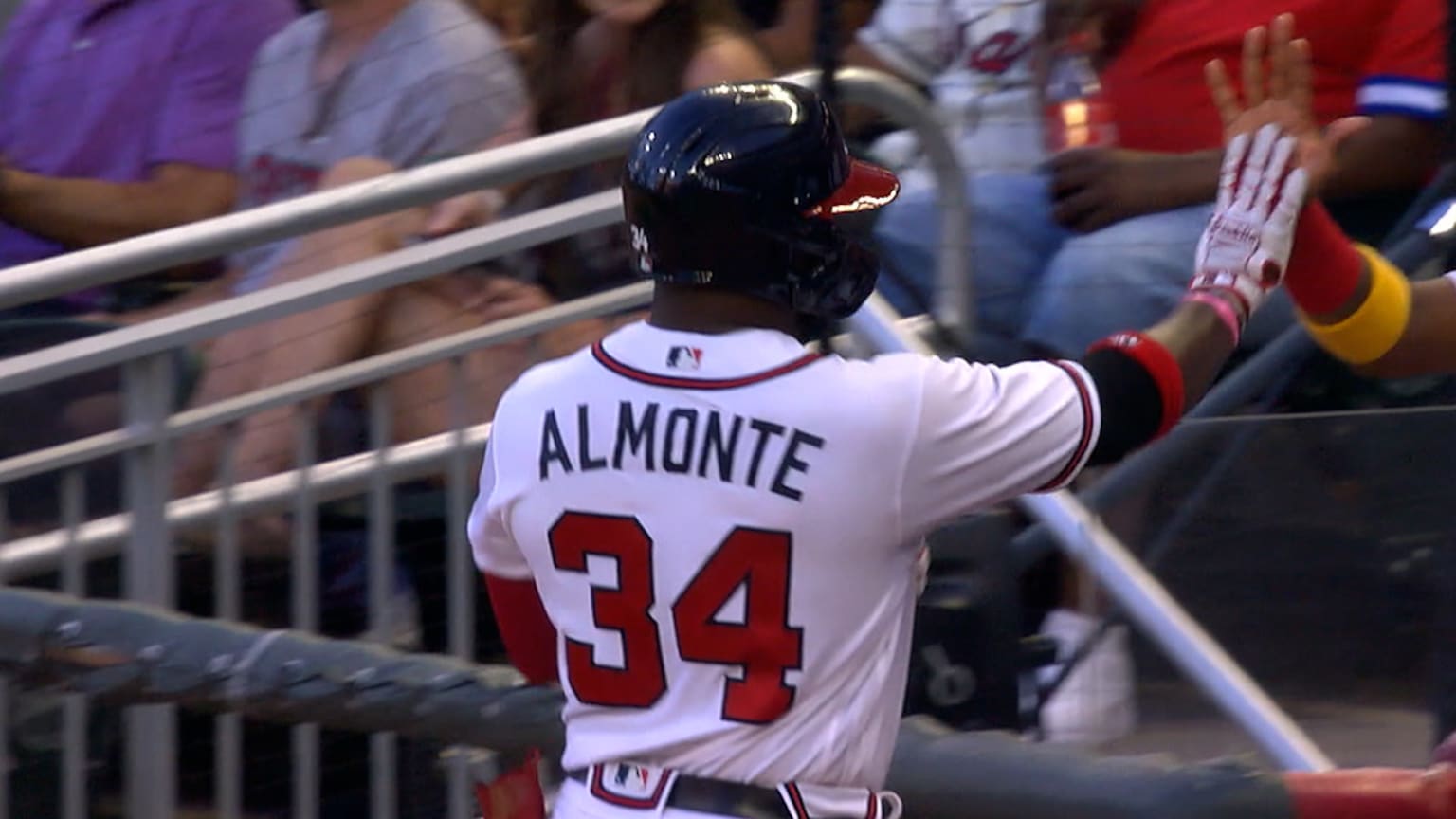 Abraham Almonte plates Freddie Freeman on a sac fly | 06/16/2021 ...