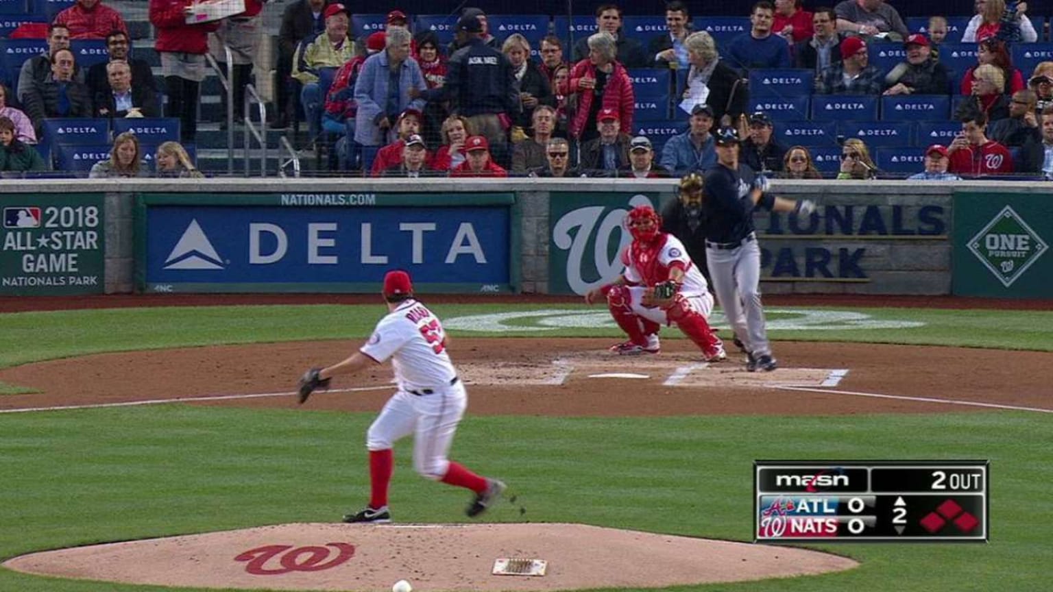 Roark gets out of trouble | 04/13/2016 | Washington Nationals