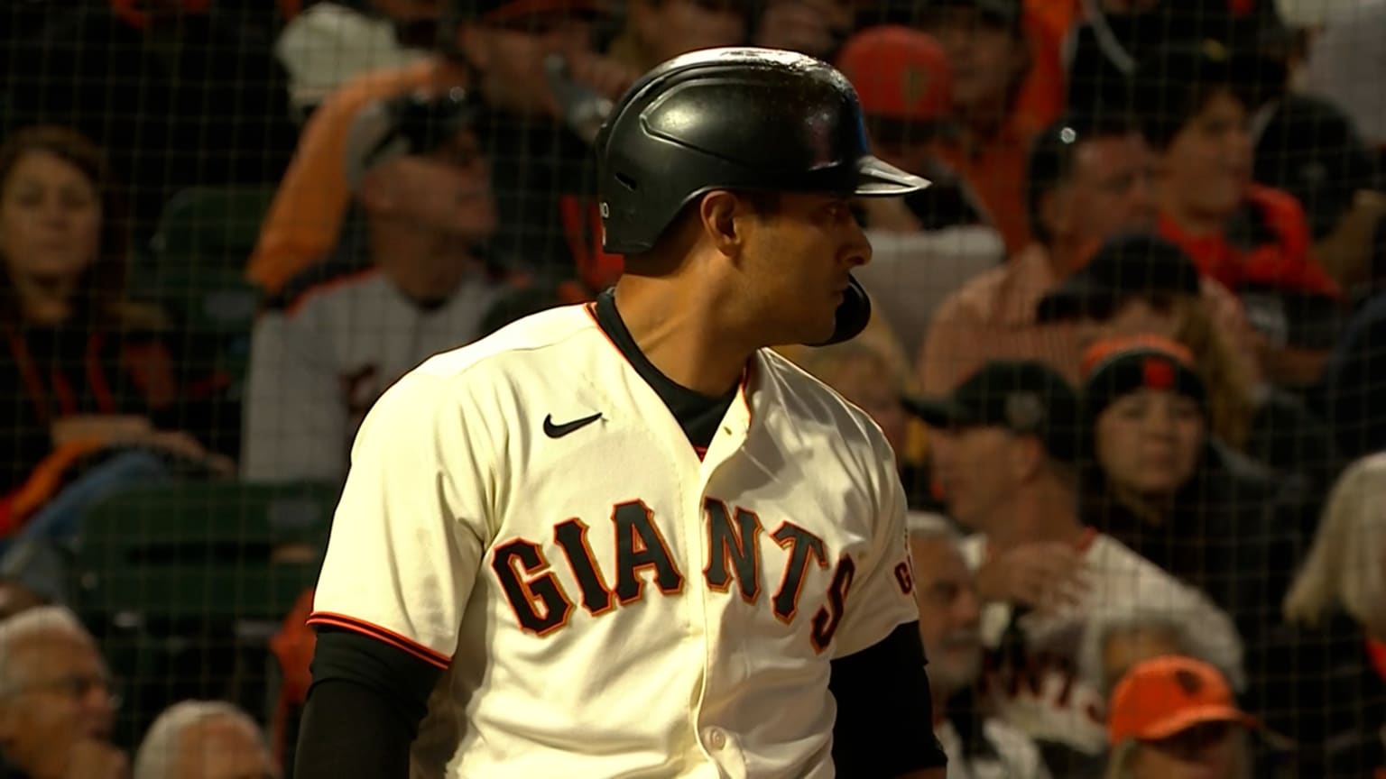 Donovan Solano's sacrifice fly | 10/09/2021 | Cincinnati Reds