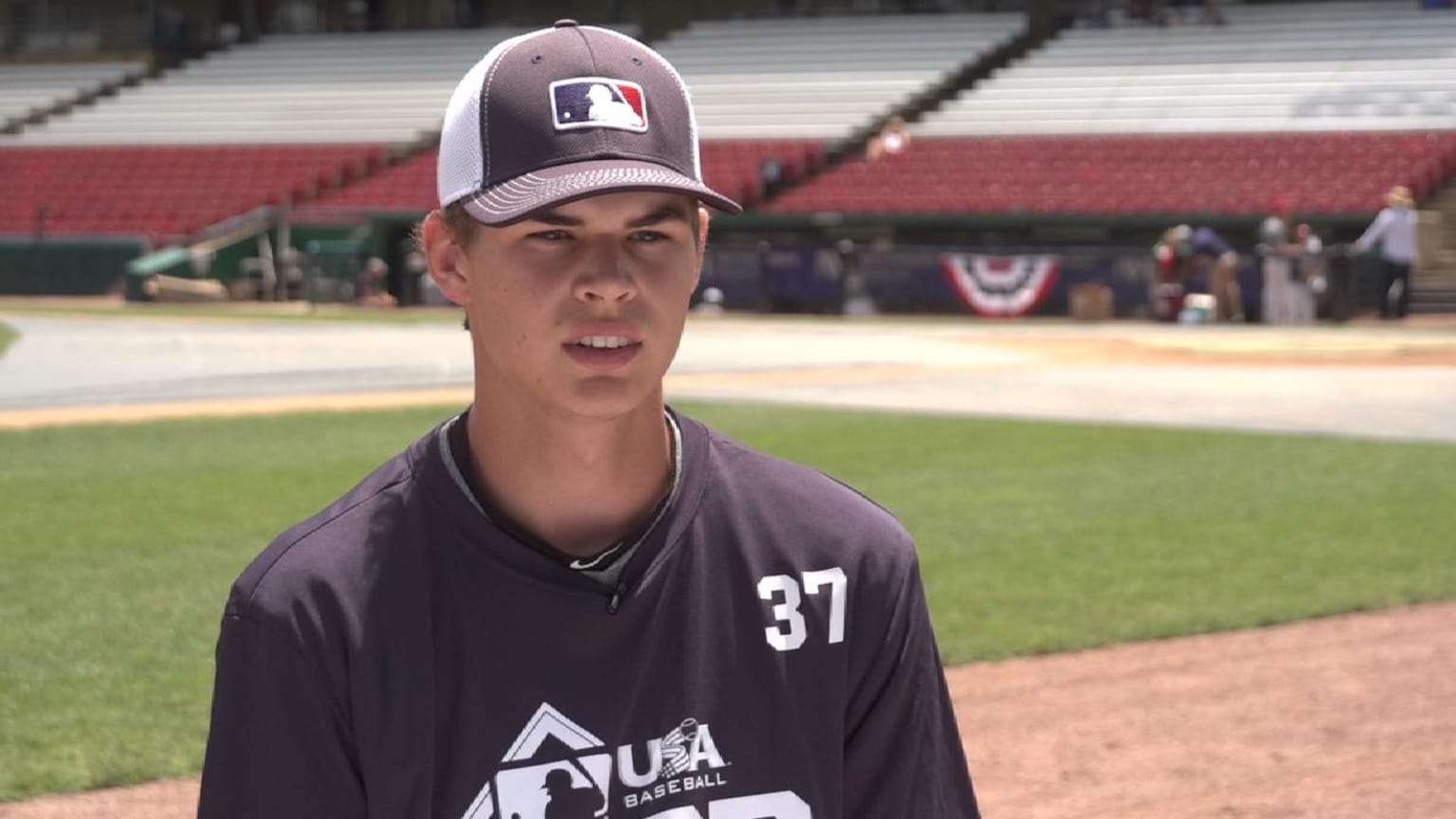 PDP: Alex Helmin | 05/12/2017 | Lasmayores.com