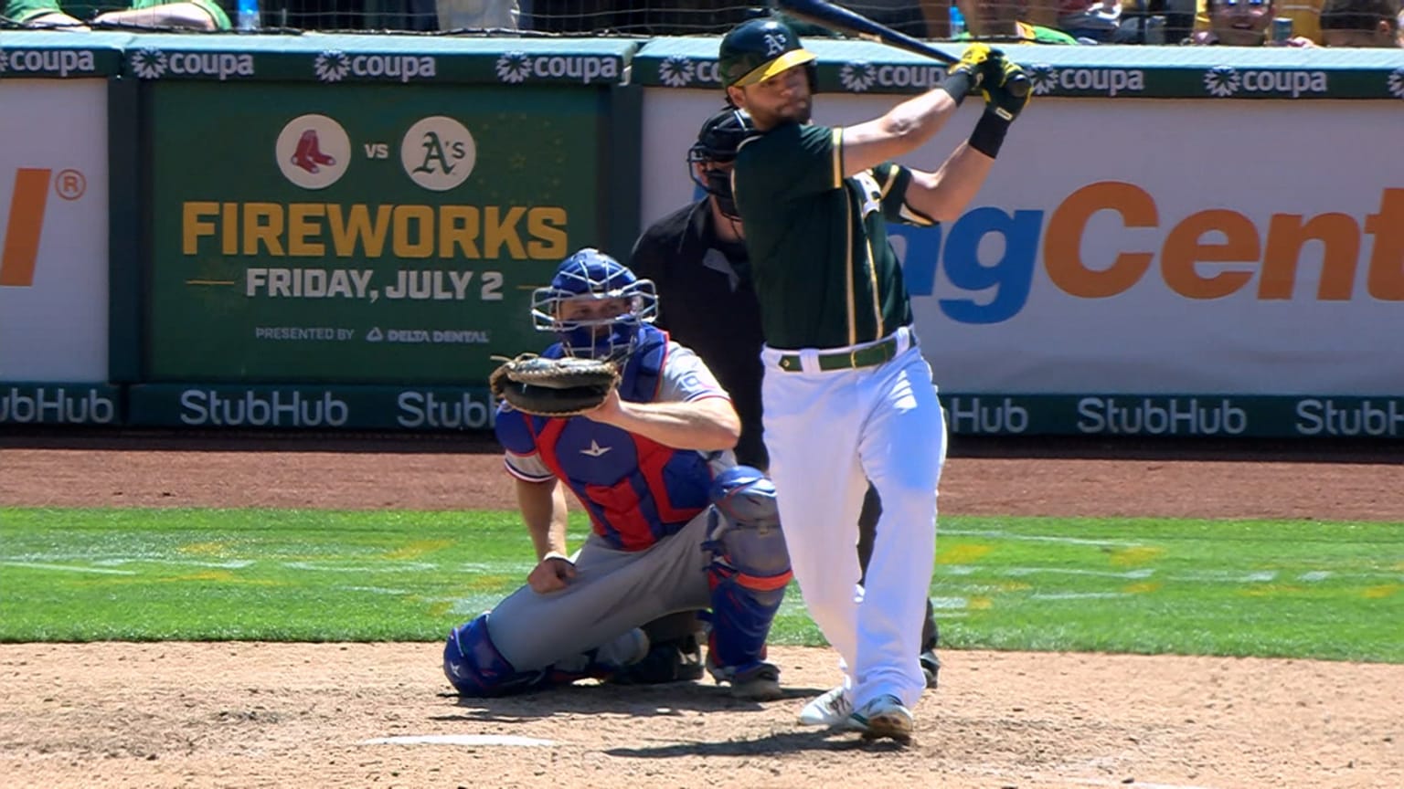 Pinder rips an RBI double down the left-field line | 07/01/2021 | Athletics
