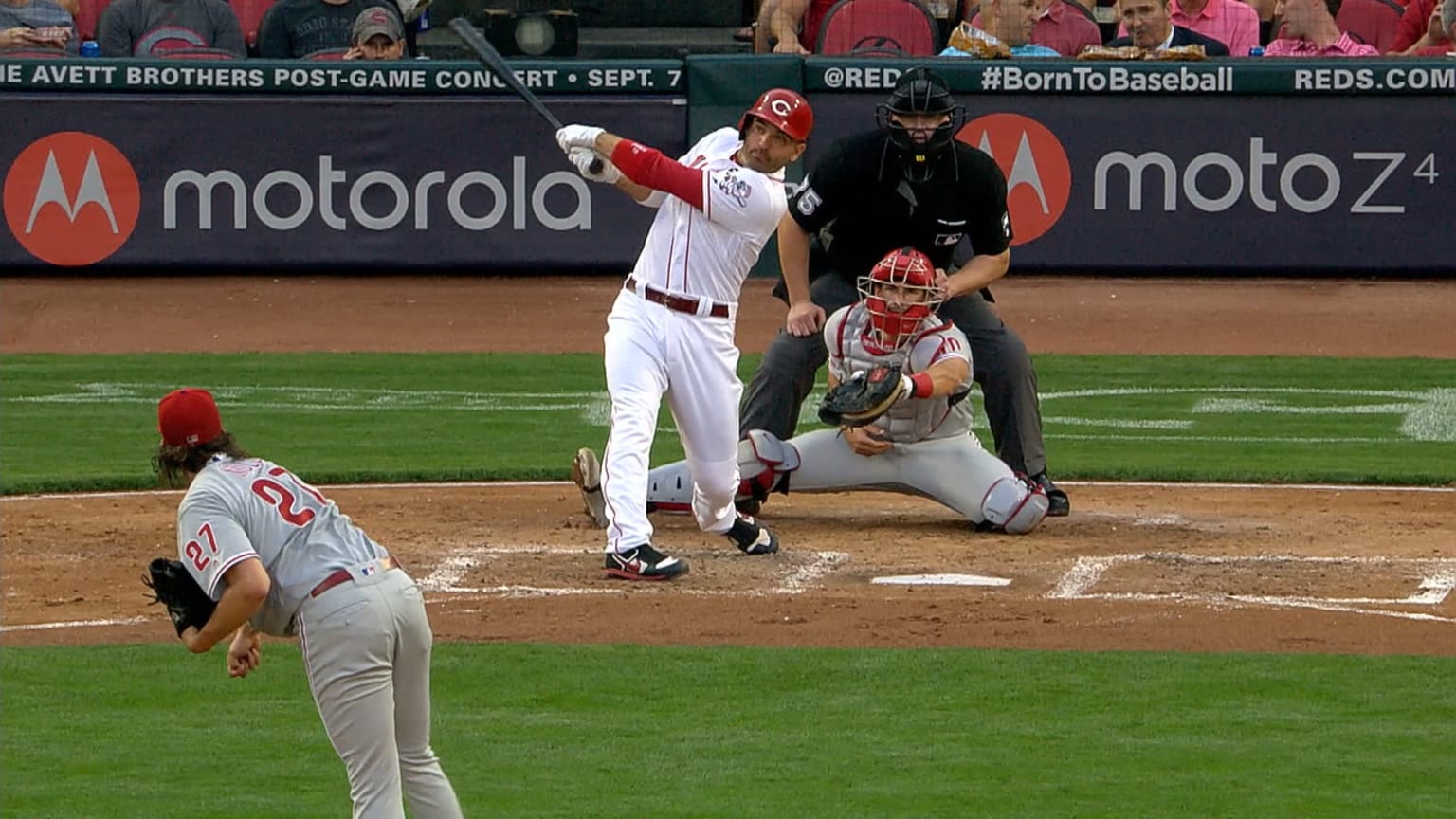 PHI@CIN: Votto lines an RBI double to right field | 09/04/2019 ...