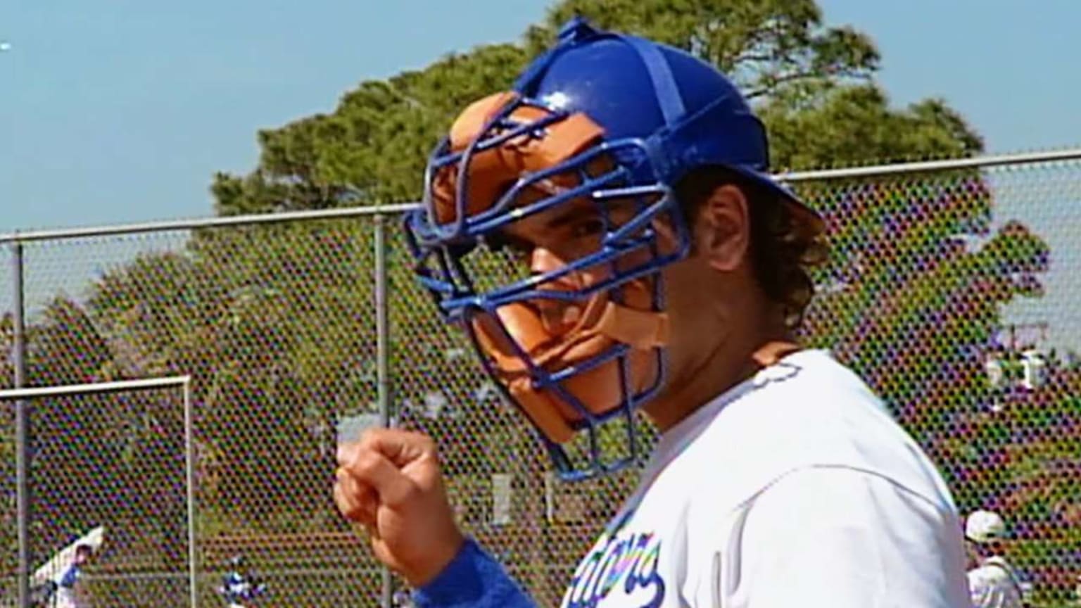 MLB Network Presents Mike Piazza | 07/01/2016 | MLB.com