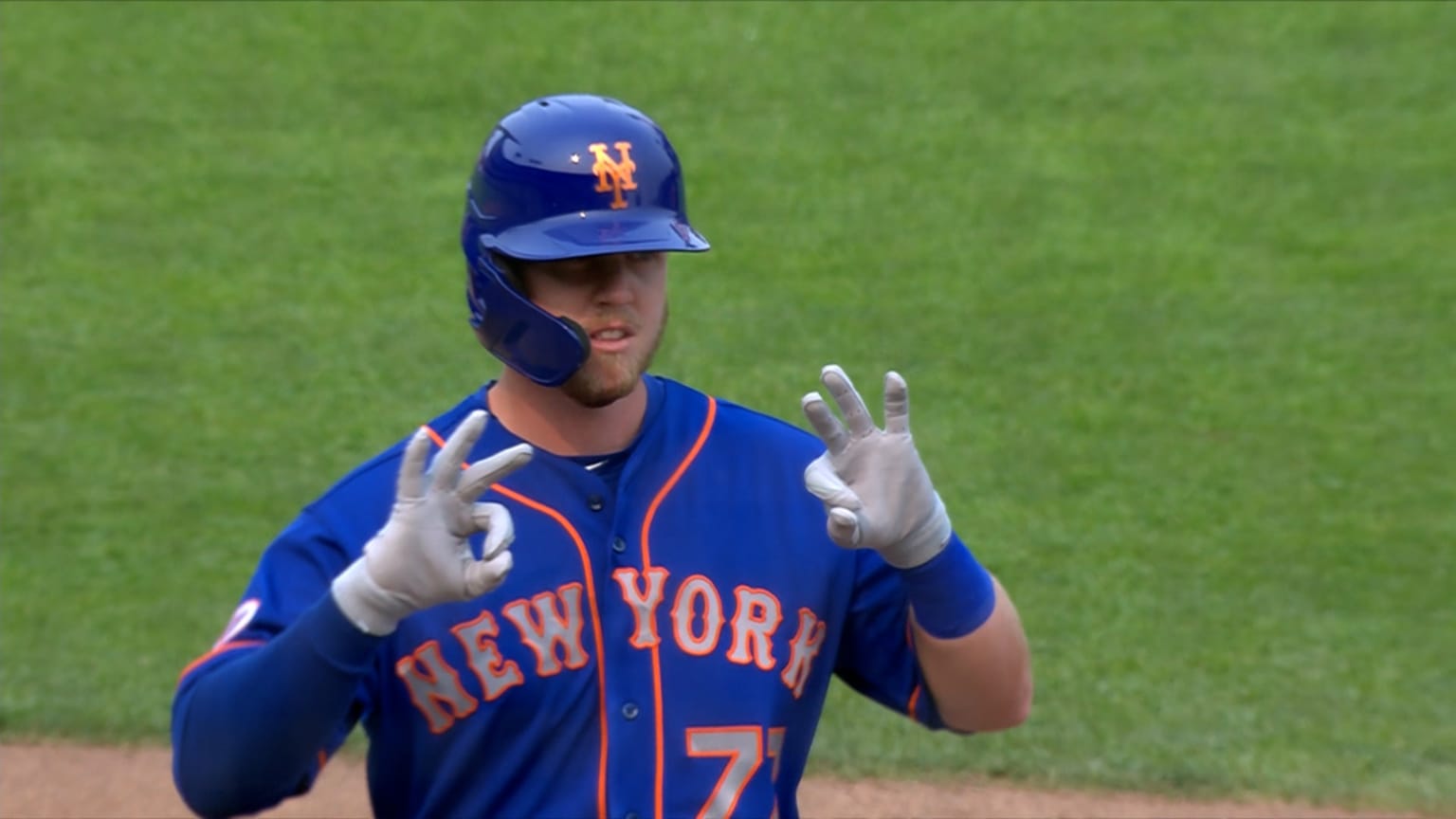 Sisco makes it 6-2 with an RBI double in the 12th | 08/18/2021 | St ...
