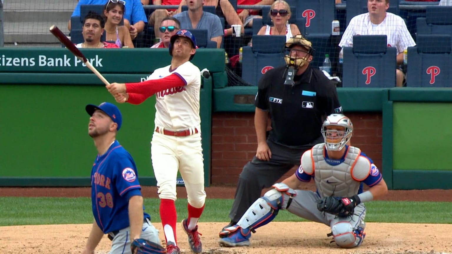 Miller makes it 1-0 with a solo HR in the 5th inning | 08/07/2021 | New ...