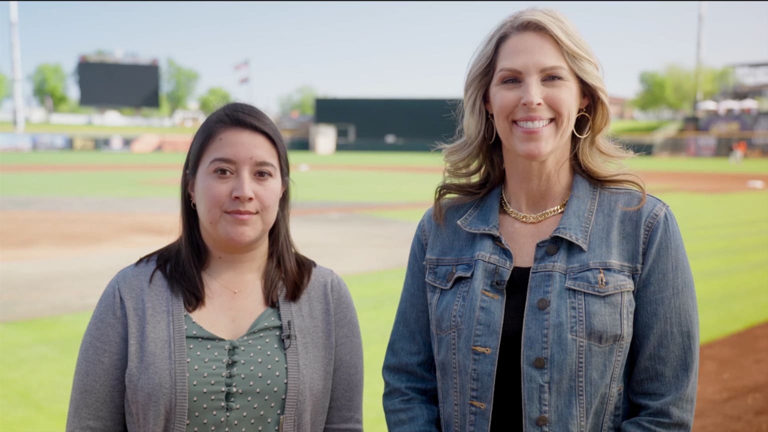 GCast with Amy and Maria | 03/29/2022 | New York Yankees