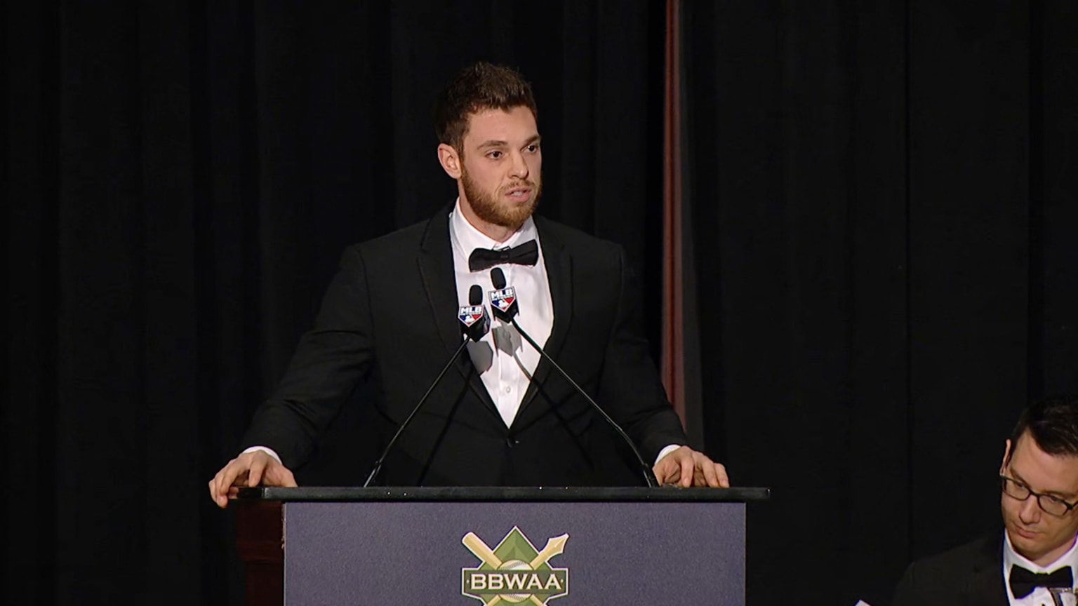 Matz receives Community Service Award at BBWAA Dinner | 01/26/2020 ...