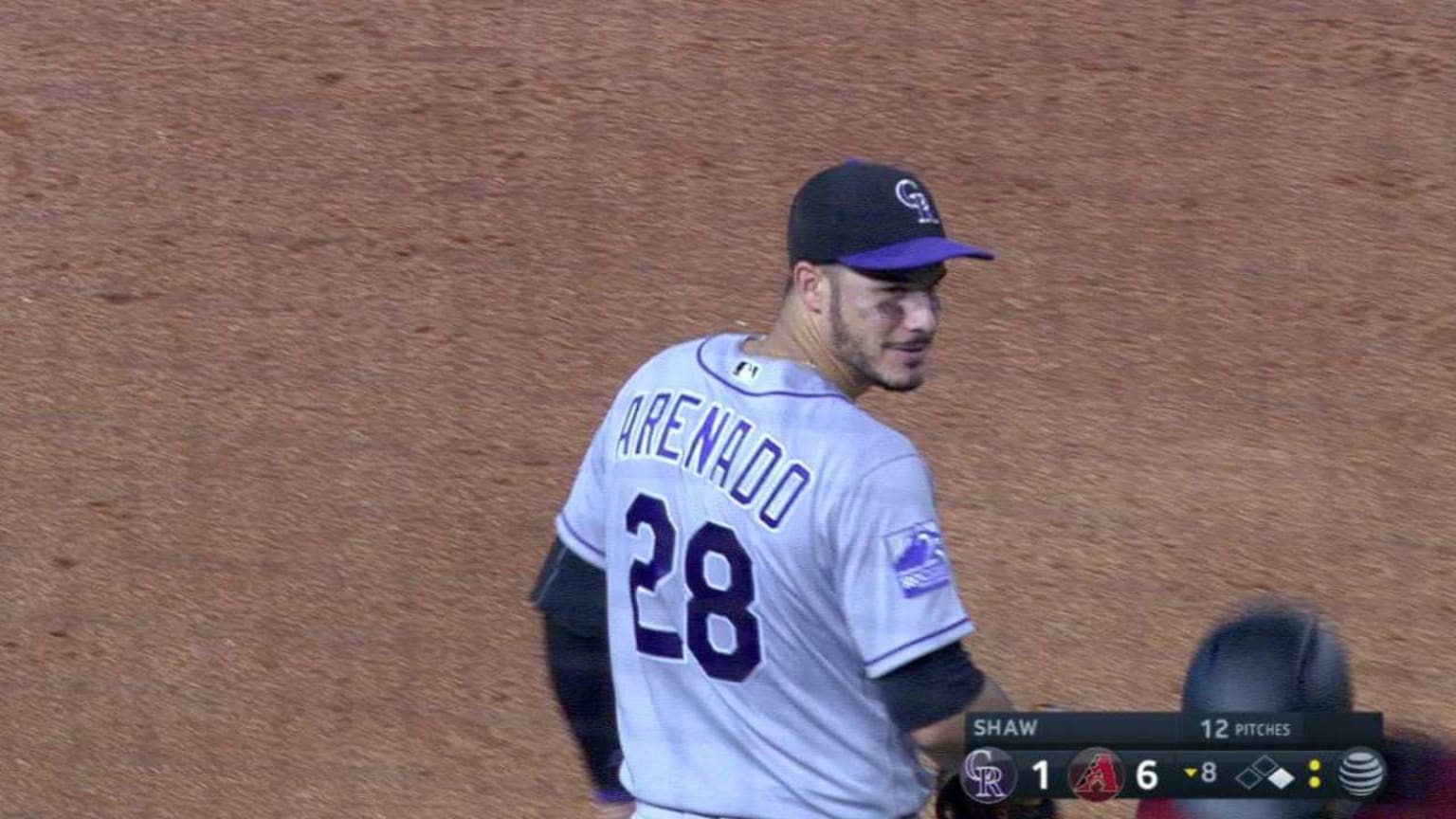 COL@ARI: Arenado backhands, delivers strong throw | 07/22/2018 ...