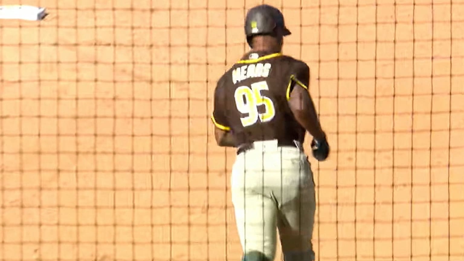 Joshua Mears mashes a two-run homer to left field | 03/10/2021 | San ...