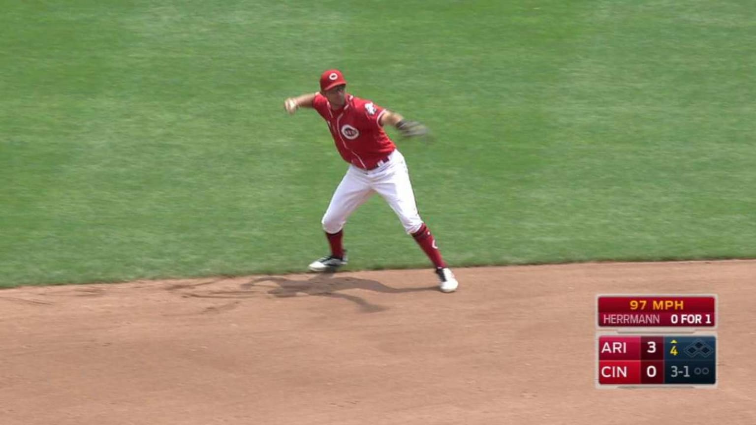 ARI@CIN: Peraza robs Herrmann of a hit in the 4th | 07/20/2017 | MLB.com
