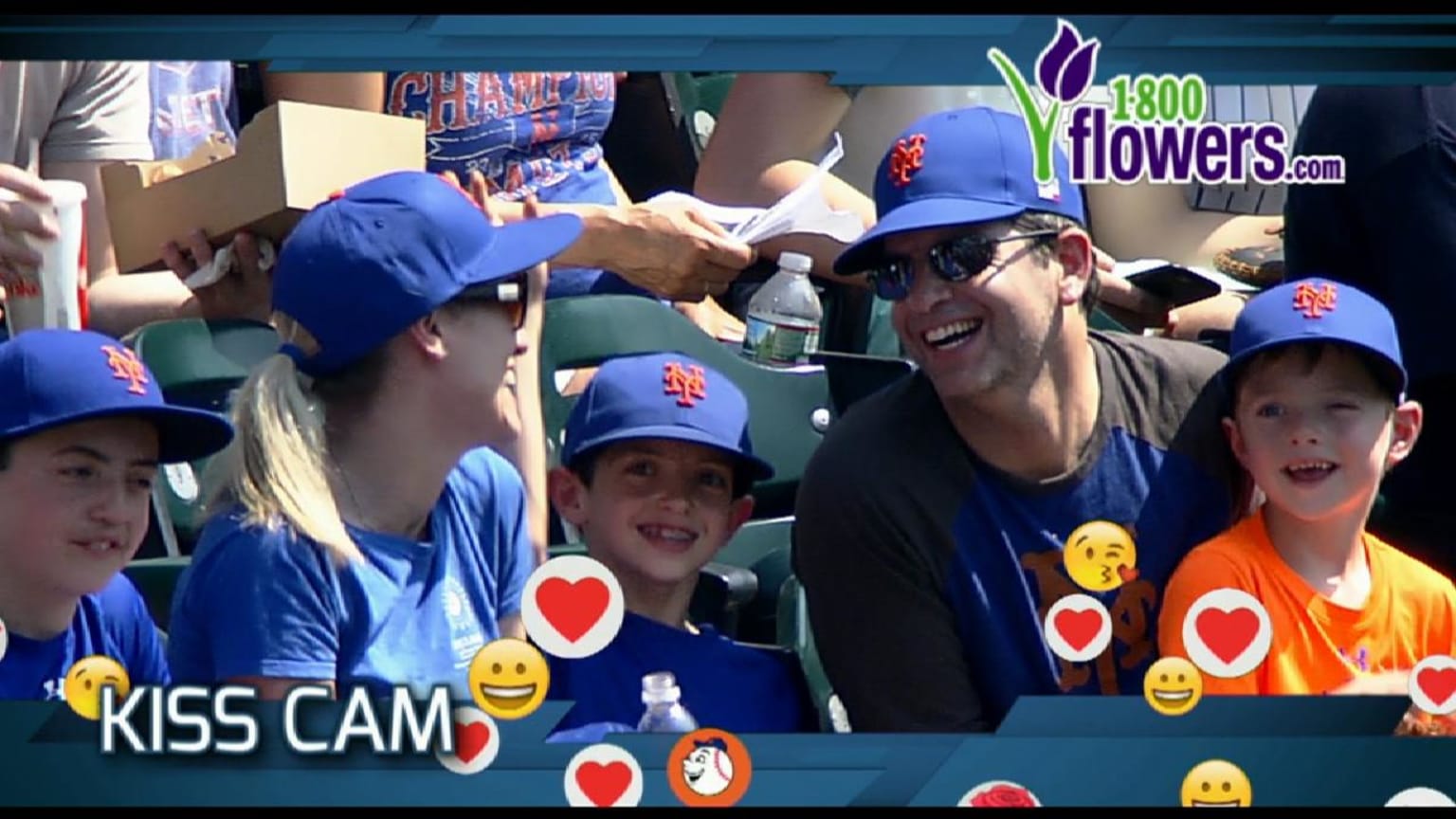 6/18/17: Mets Kiss Cam | 06/18/2017 | San Diego Padres