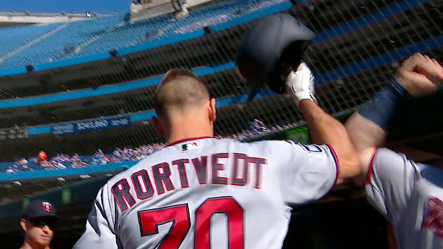 Ben Rortvedt muscles a solo home run to deep right | 09/19/2021 | New ...