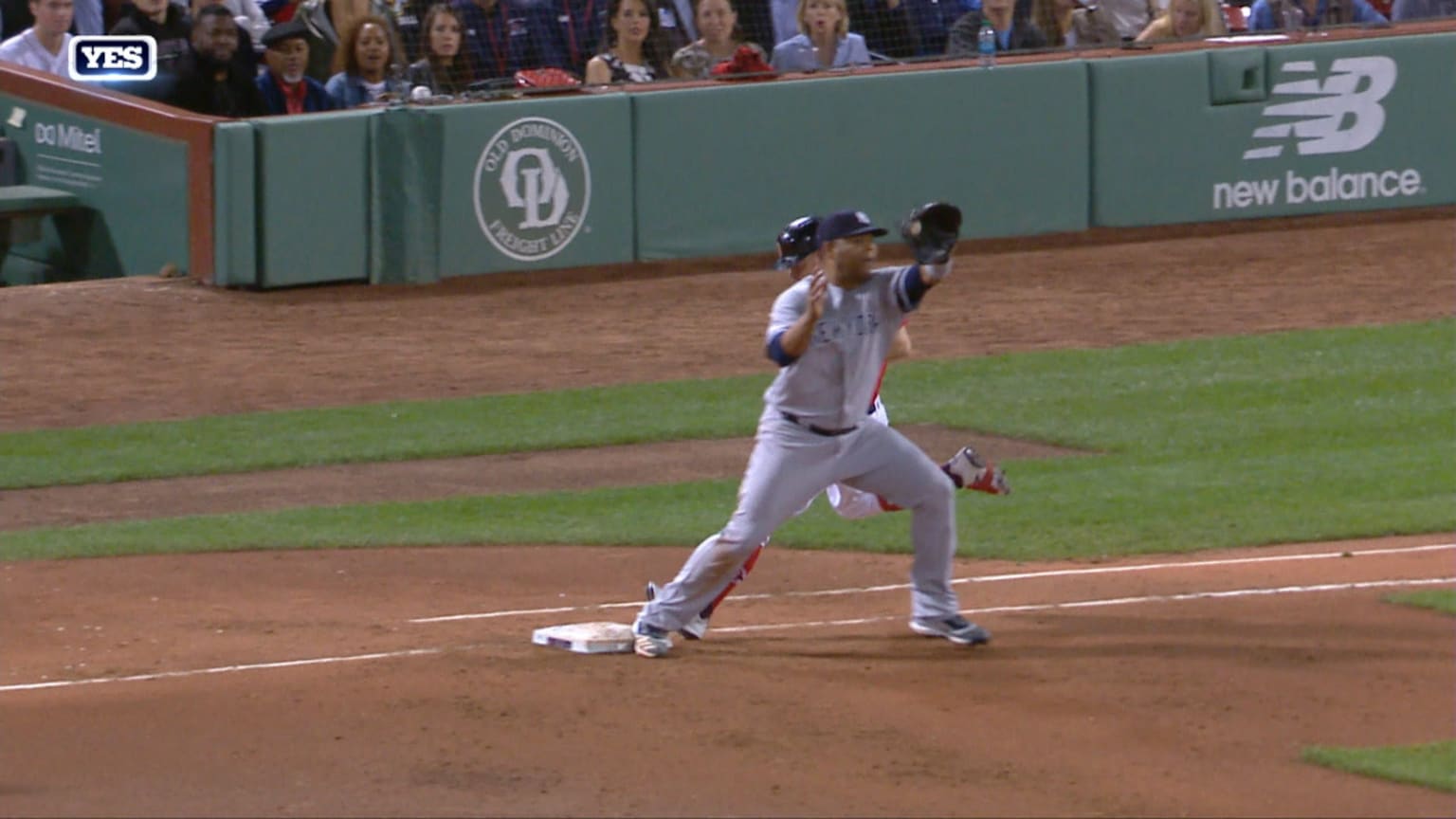 NYY@BOS: Yankees nab Holt after challenge in 7th | 09/09/2019 | New ...