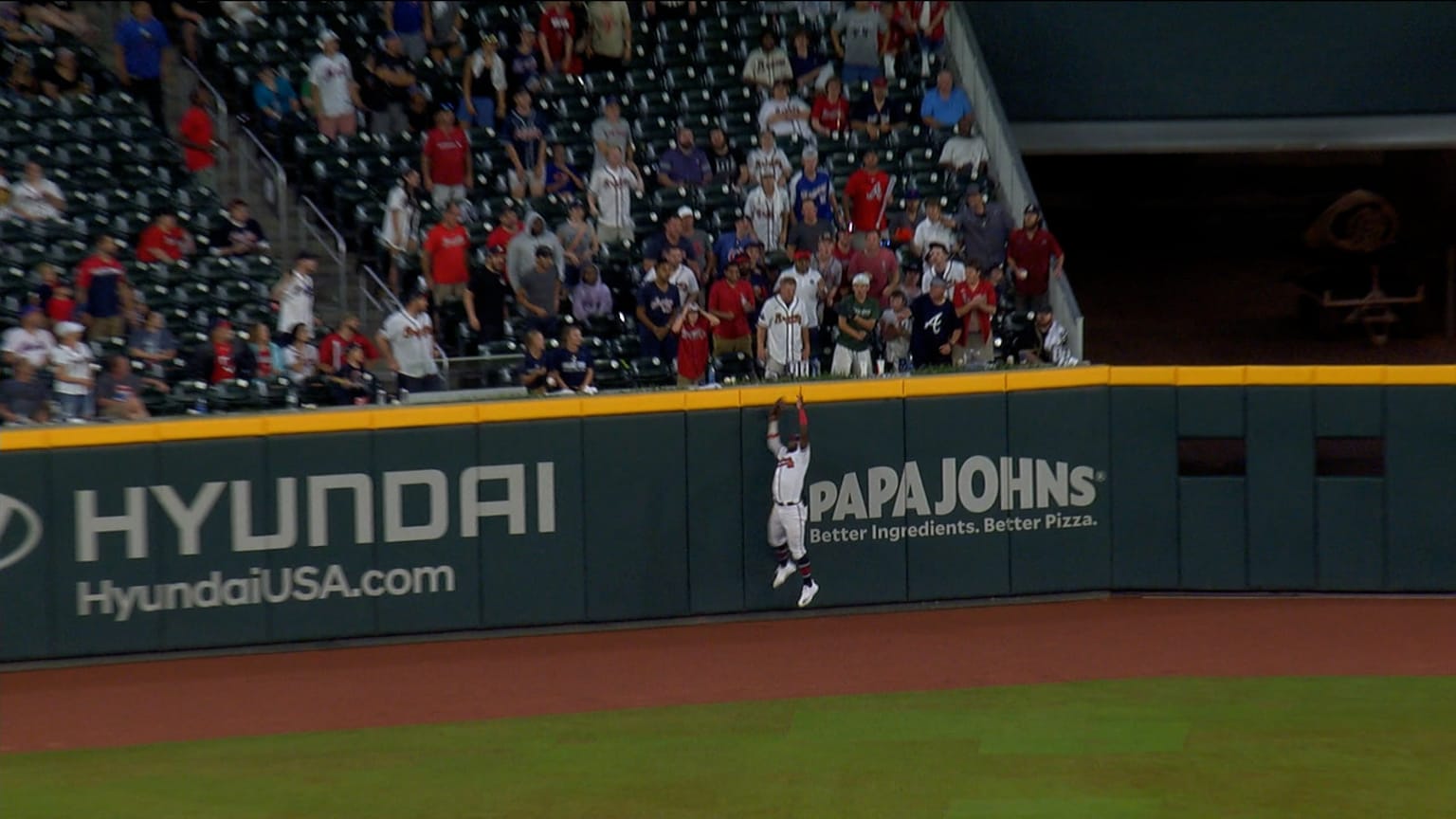 Michael Harris II makes a jumping catch at the wall | 08/15/2022 ...