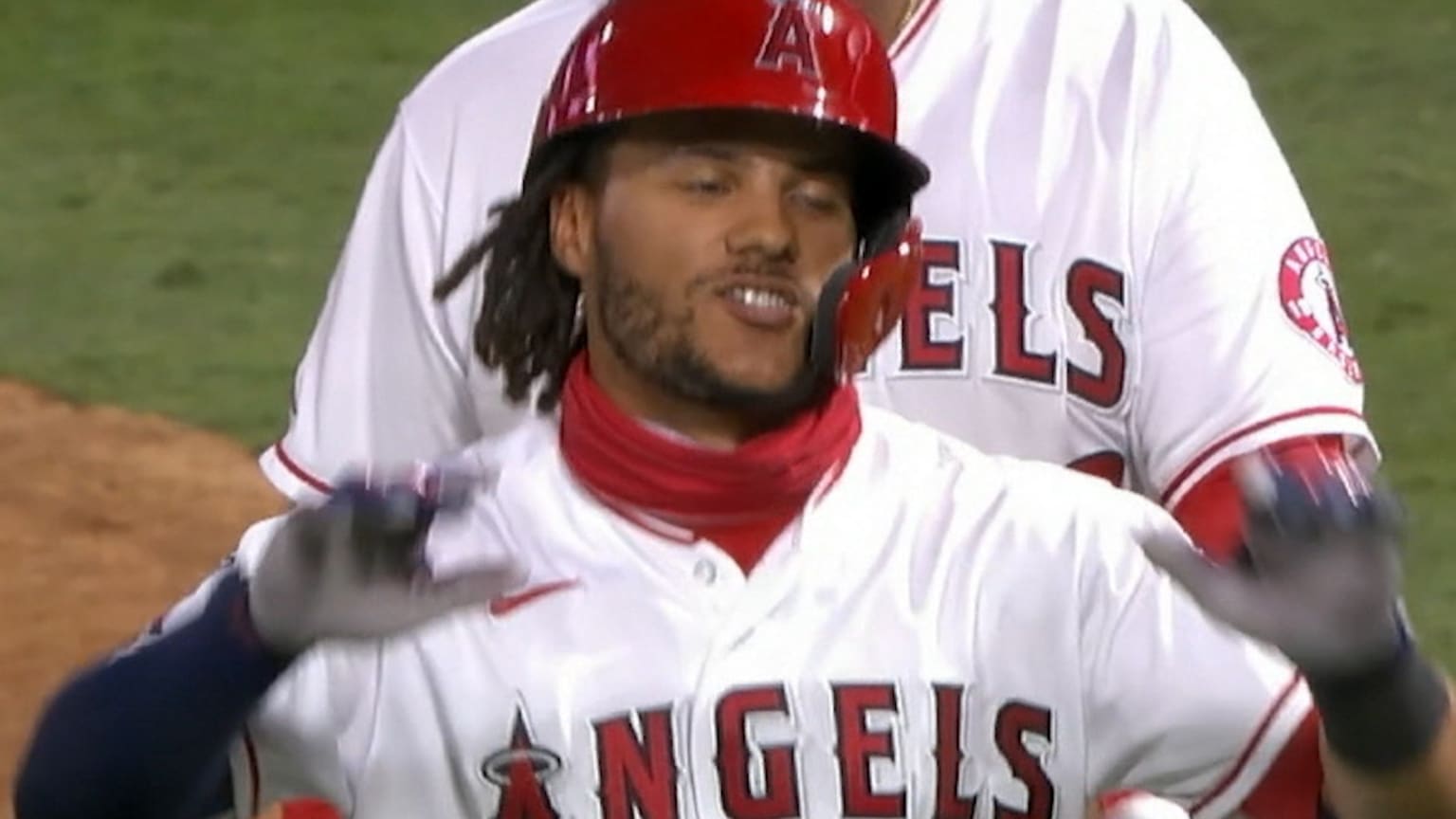 Michael Hermosillo lifts walk-off sac fly in the 10th | 08/01/2020 ...