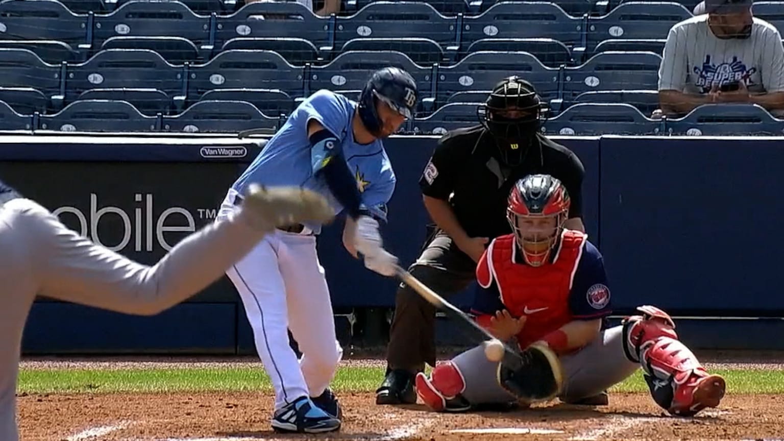 Ryan Boldt brings in Mike Brosseau with a single | 03/10/2021 | Tampa ...