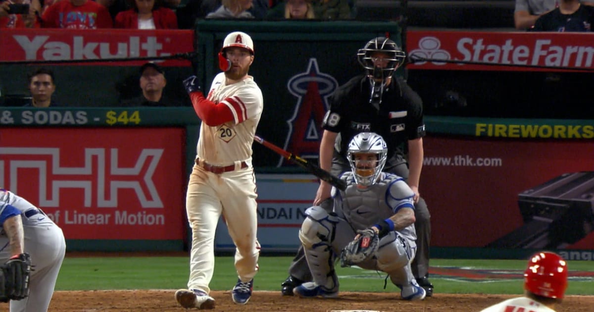 Jared Walsh Hits for the Cycle! - MLB Stories