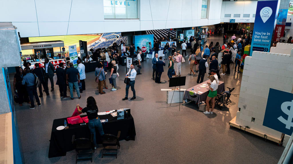 Promenade Level: Concourse & Lower seating bowl | Miami Marlins