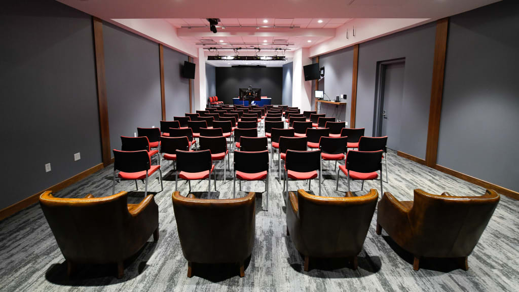 Press Conference Room Layout