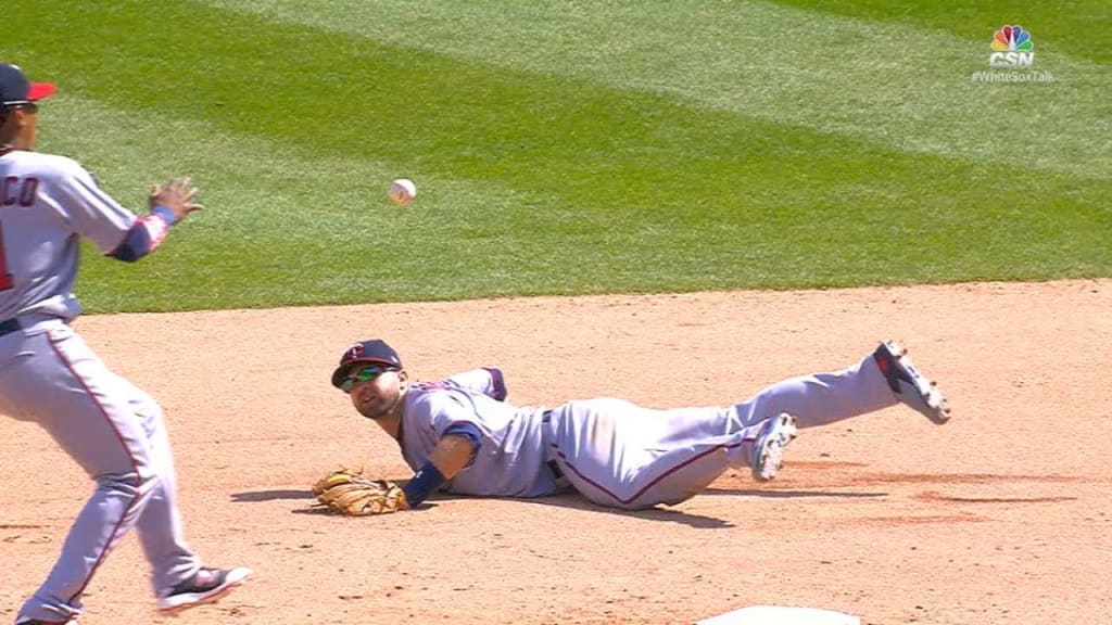 Brian Dozier Glove