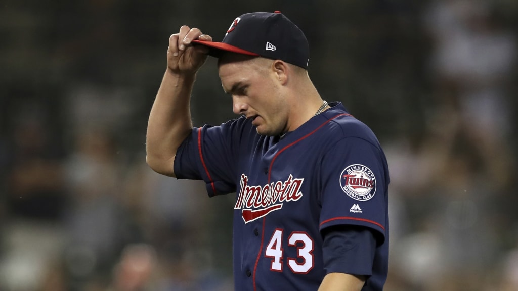Twins place Addison Reed on 10-day DL