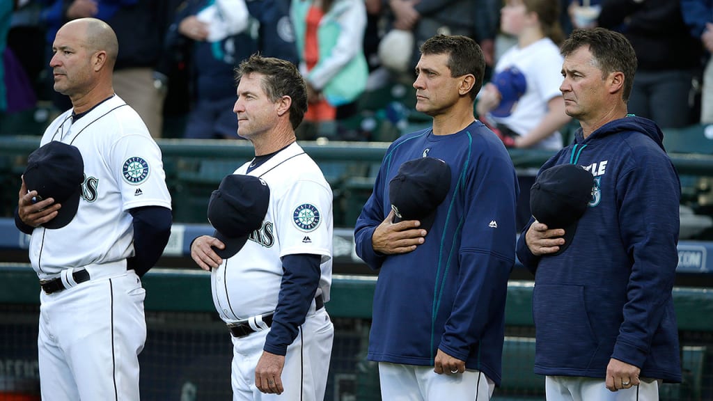 Scott Servais relies on Mariners coaches