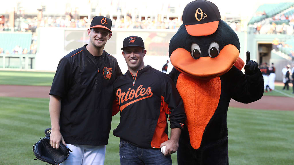 Ryan Powell's bat auctioned at Camden Yards