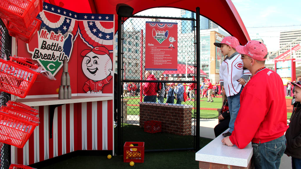 First Star Fan Zone | Cincinnati Reds
