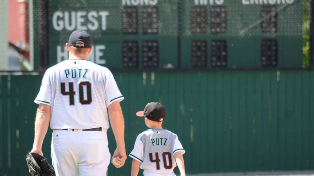 J.J. Putz and son enjoy Hall of Fame Classic