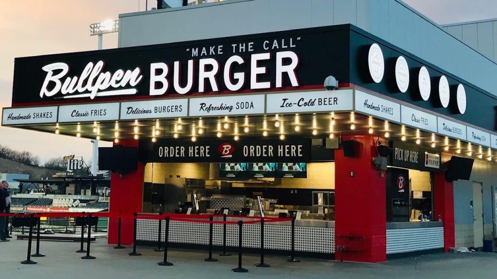 Outfield Experience - Food and Beverage | Kansas City Royals