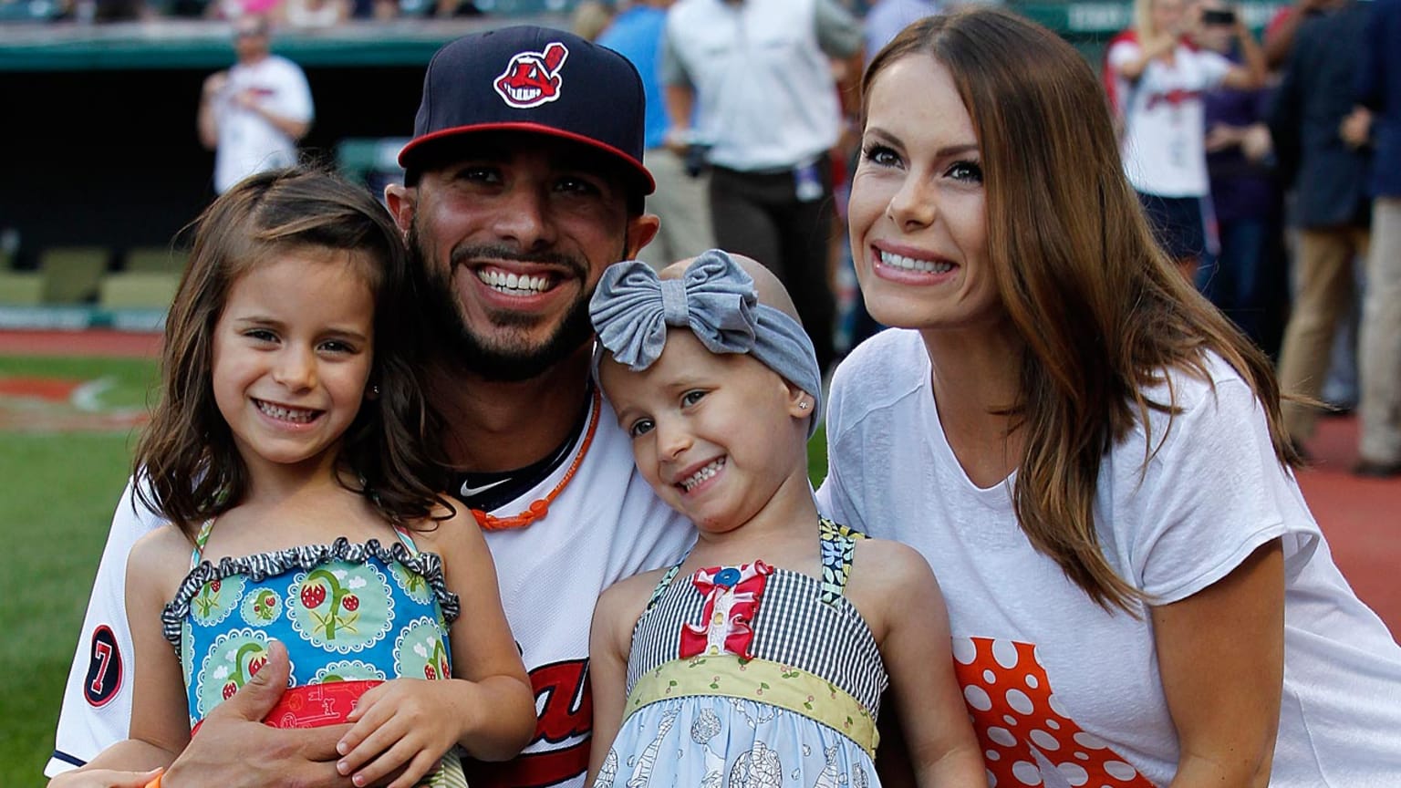 Hija de Mike Avilés supera cáncer luego de un trasplante