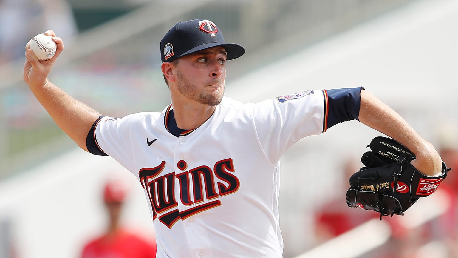 Jake Odorizzi back injury day to day Twins