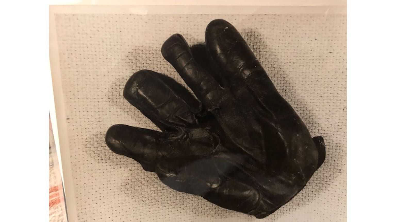 Neal Ball triple play artifacts on Antiques Roadshow