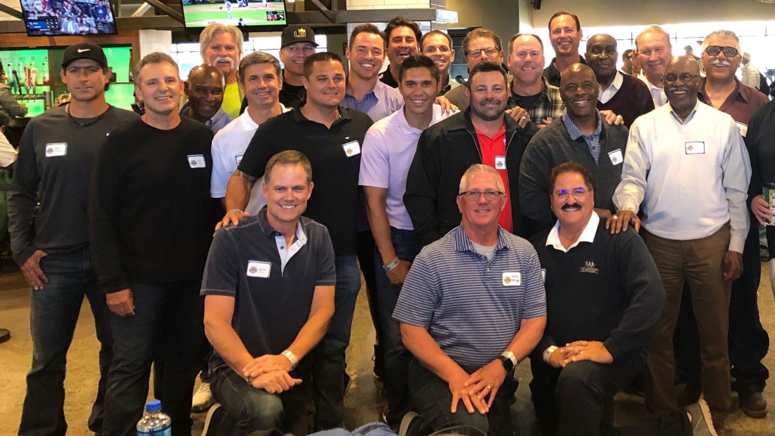 MLB alumni gather in Oakland to share memories, learn about new projects