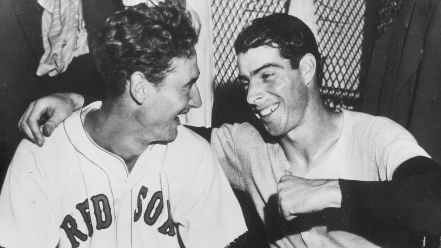 Joe DiMaggio 56 game hitting streak