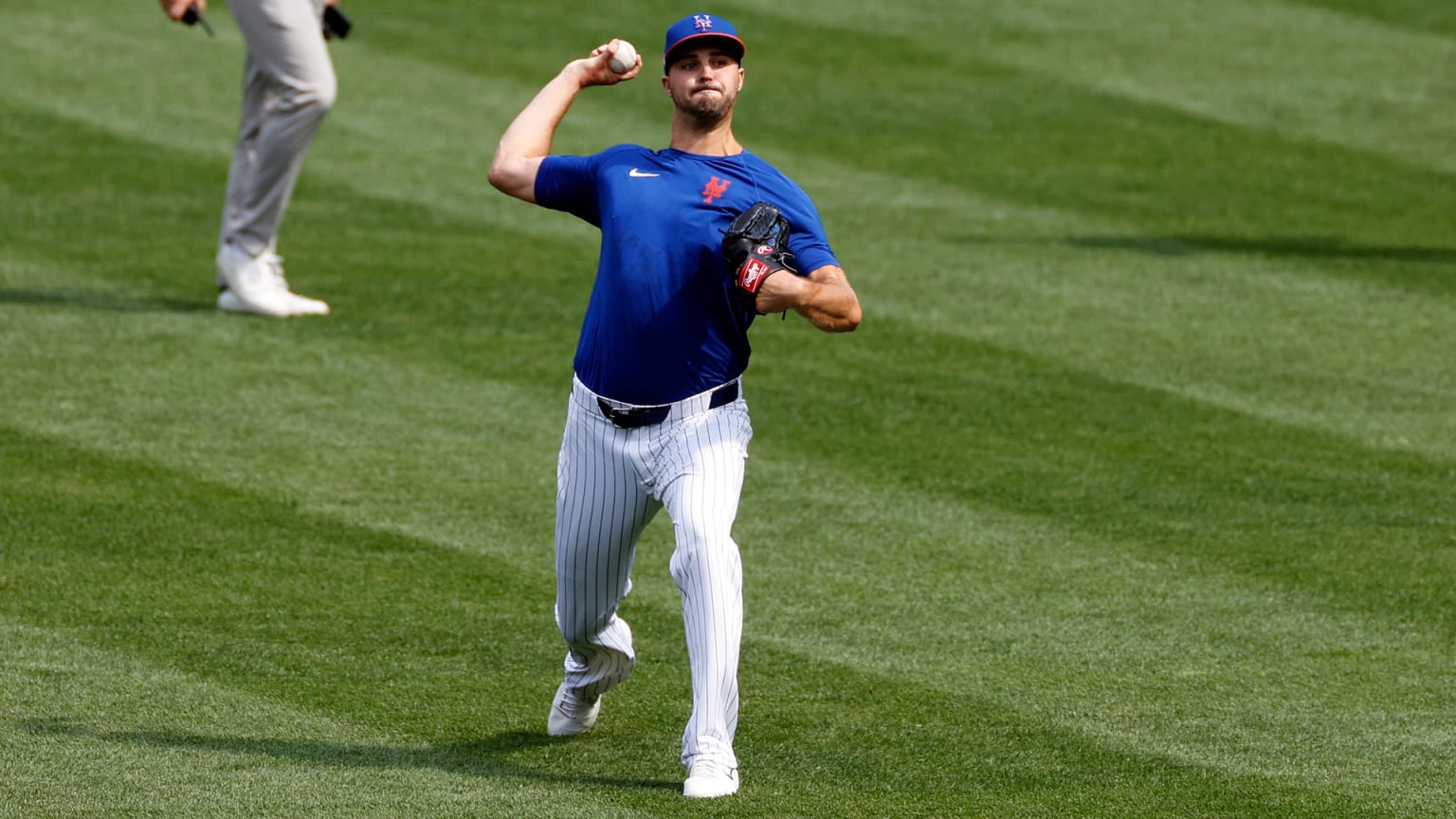 Mets activate Walker Lockett, Brad Brach