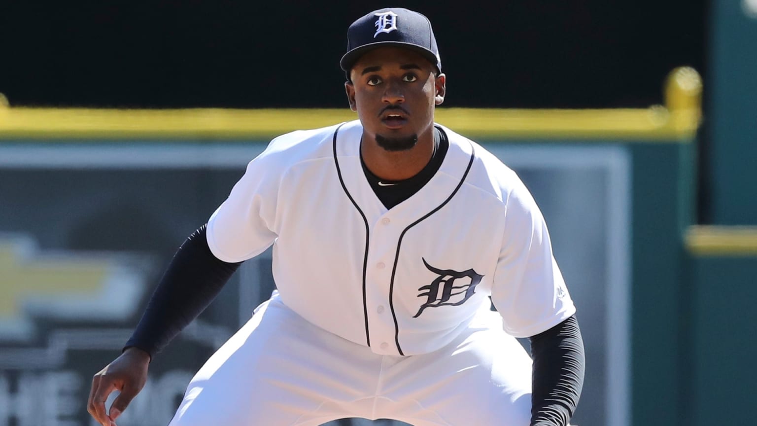 Niko Goodrum exits with heat exhaustion