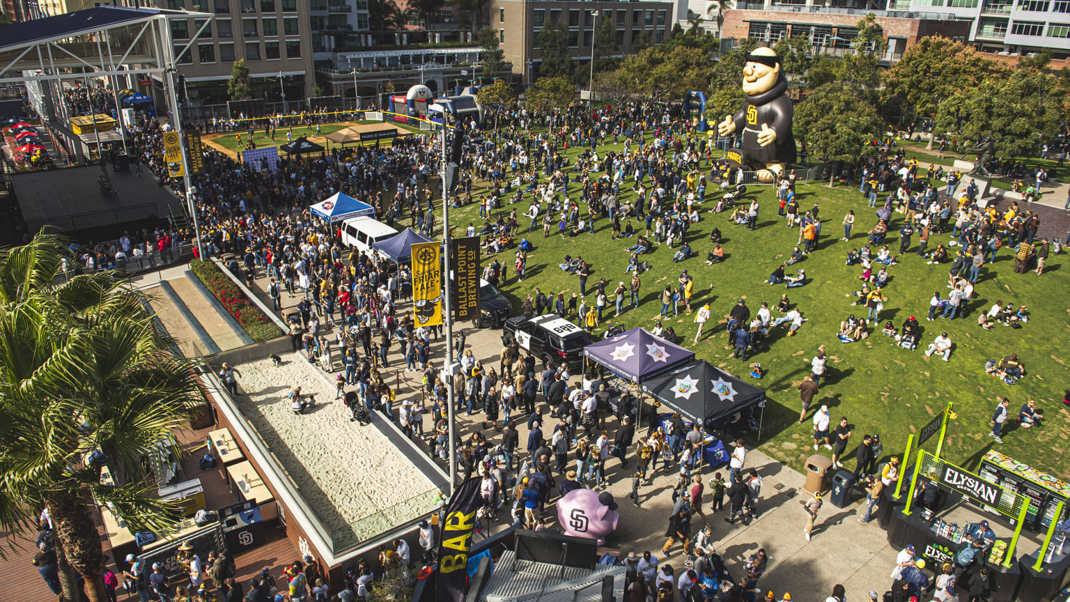 Event Crew | Career Opportunities | San Diego Padres
