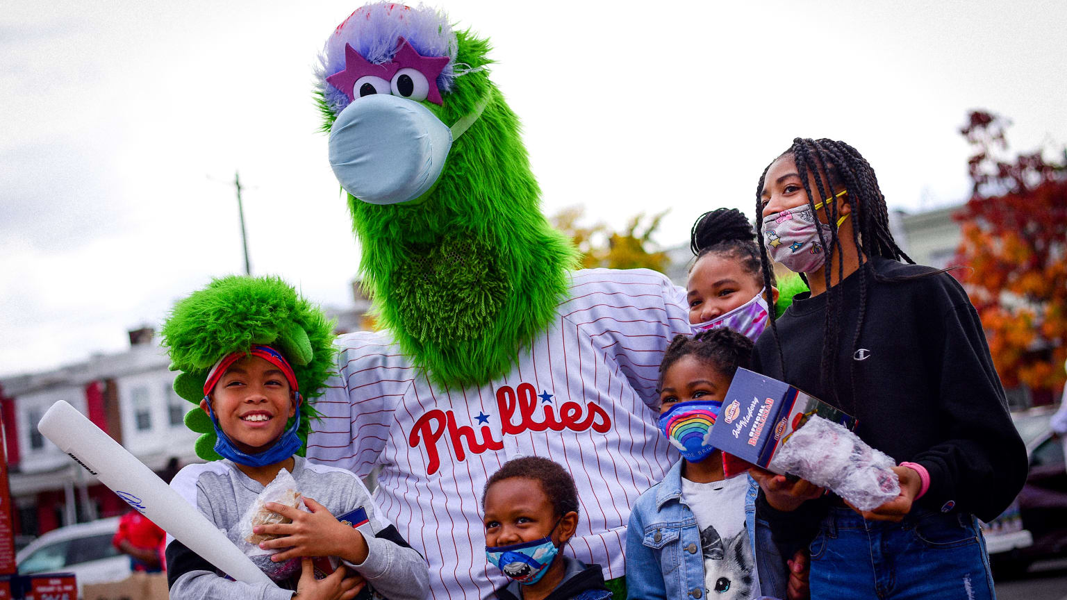 Phillies Host Drive-Thru Play Ball Event | Philadelphia Phillies ...
