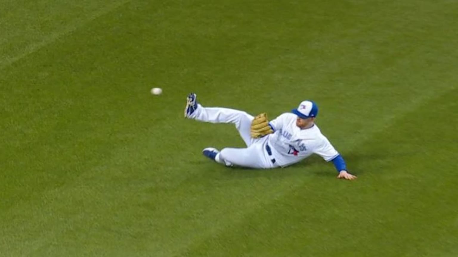 Blue Jays outfield errors vs Red Sox