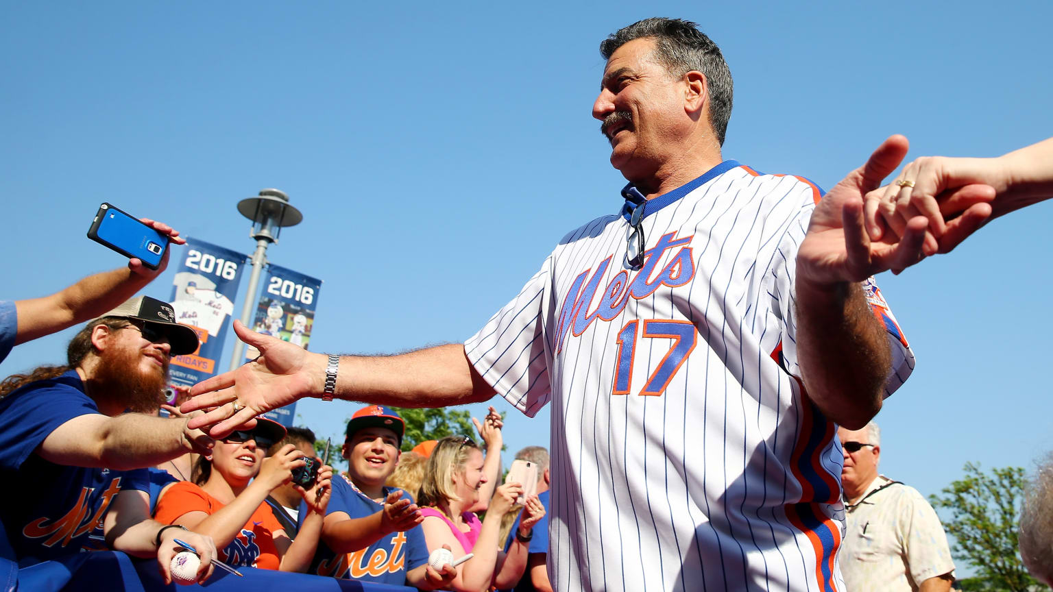 Don Mattingly talks about Keith Hernandez