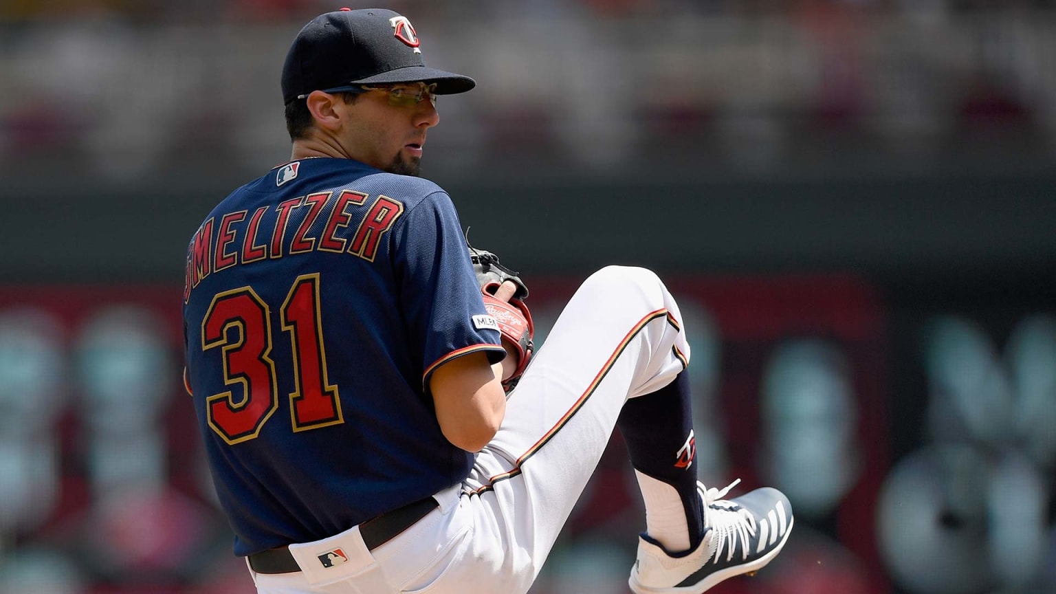 Devin Smeltzer boosts childhood cancer awareness