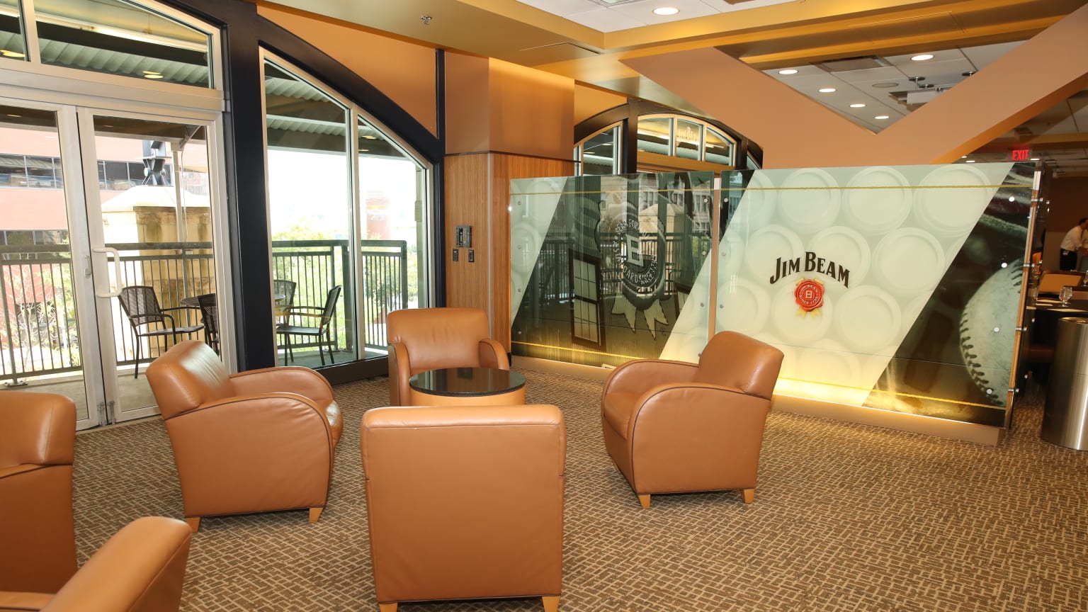 Left Field Lounge | Pittsburgh Pirates