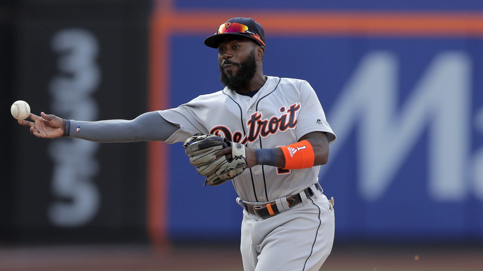 Tigers grant Josh Harrison unconditional release